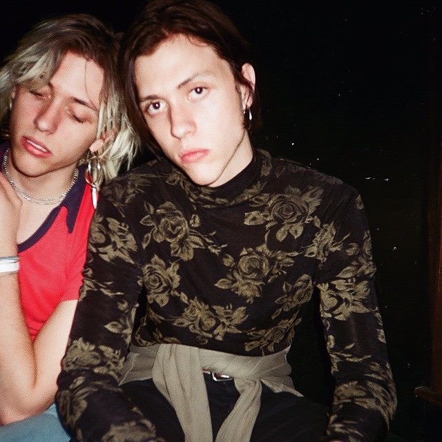 THE GARDEN SHARE NEW VIDEO BEFORE WARPAINT SUPPORT SLOTS : Silent Radio