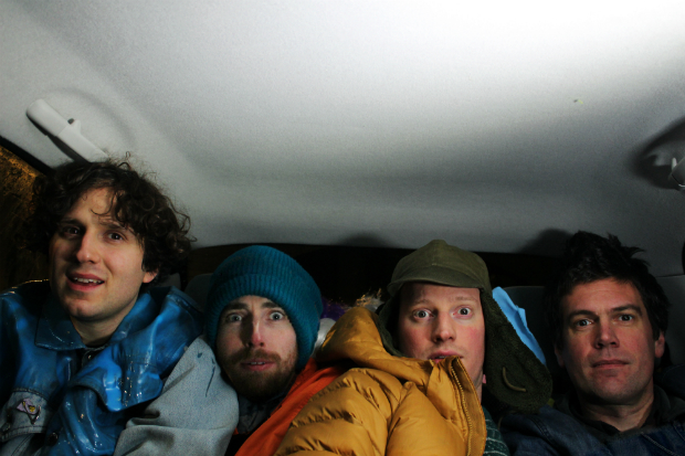 ALBUM REVIEW: DOG CHOCOLATE – SNACK FANS : Silent Radio