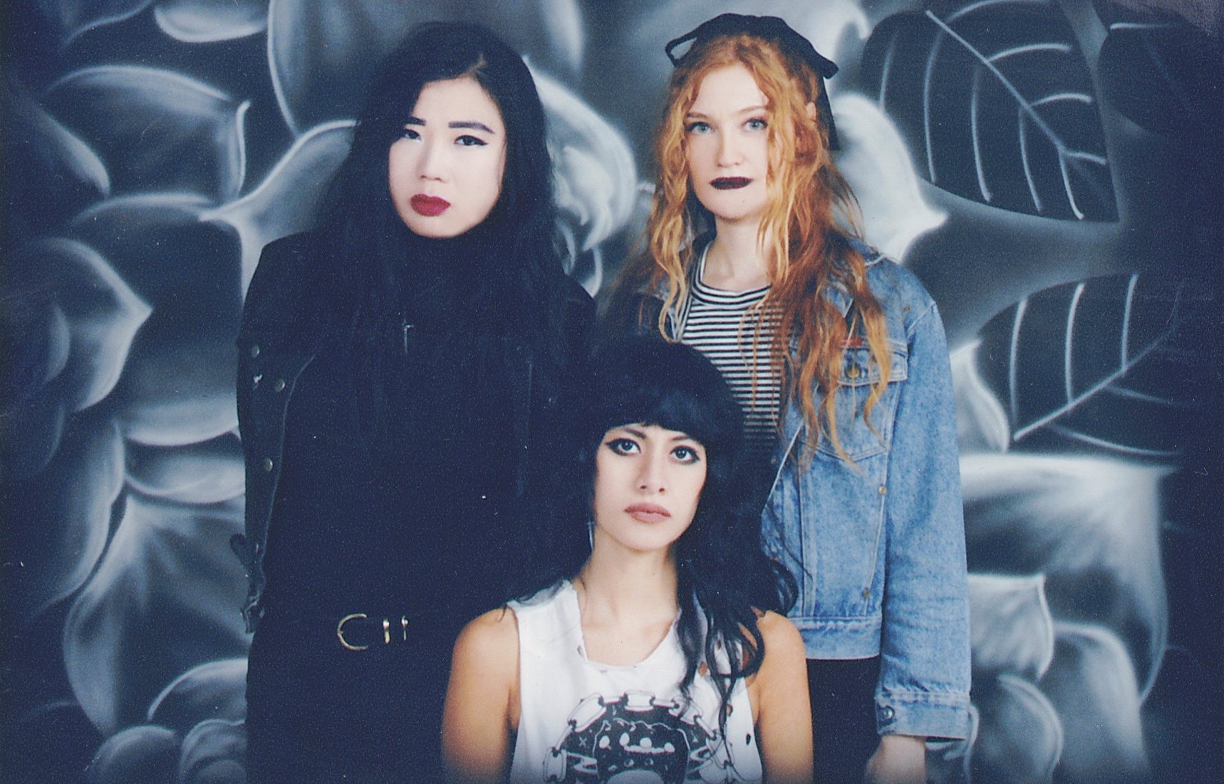 Witch Fever : Silent Radio