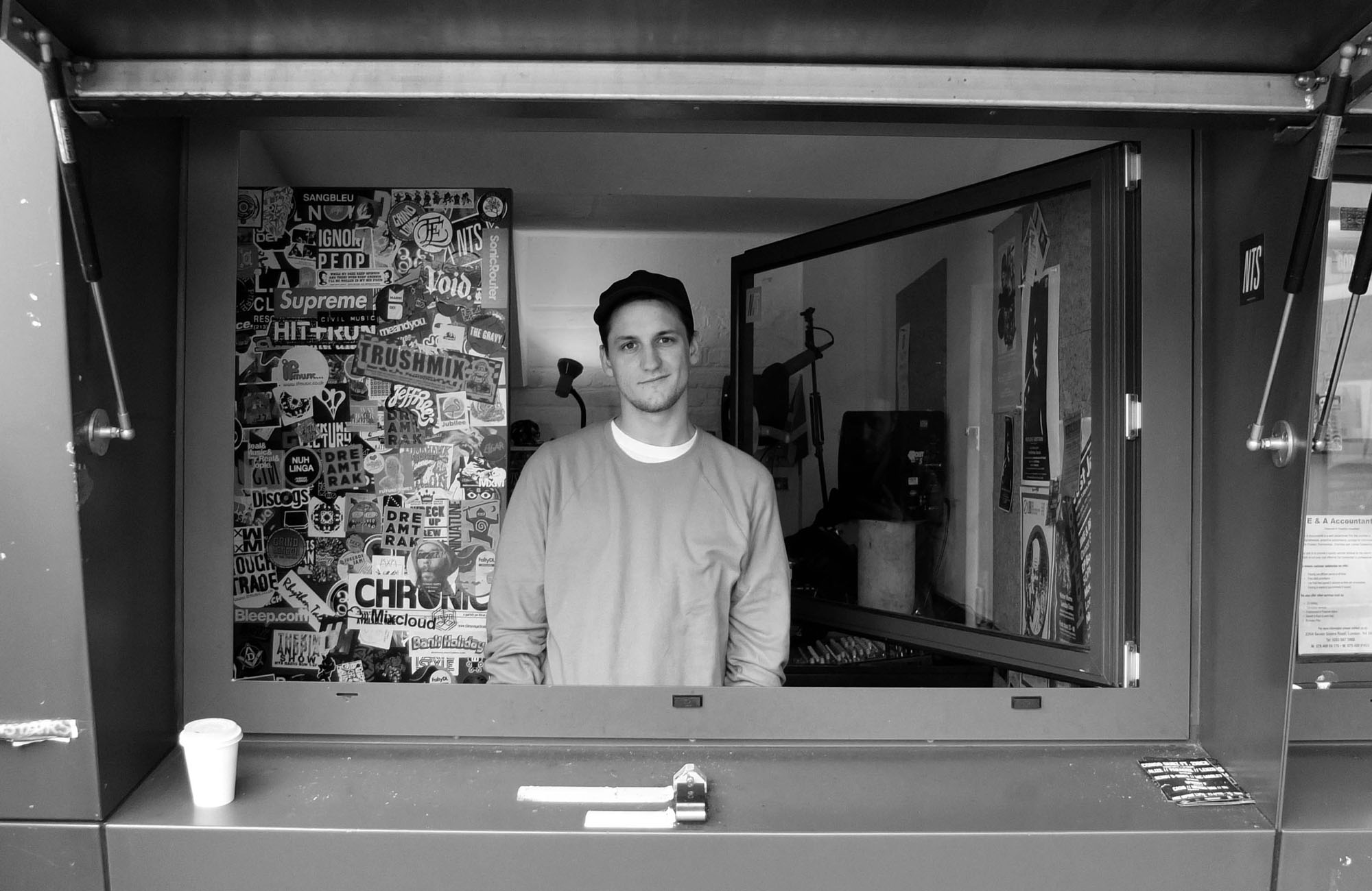 LIVE: JACQUES GREENE – 24/03/2017 : Silent Radio