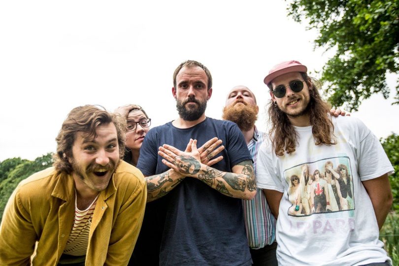 IDLES CONFIRM 2019 UK & EUROPE TOUR : Silent Radio