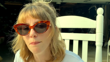 CHICAGO’S FEVER QUEEN UNVEILS NEW SONG ‘YOU, YOU’ AHEAD OF DEBUT ALBUM ...